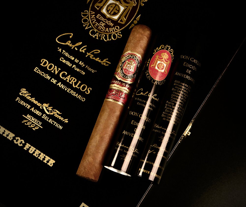 Don Carlos Edicion de Aniversario Double Robusto Tubo – Secreto Cigar Bar